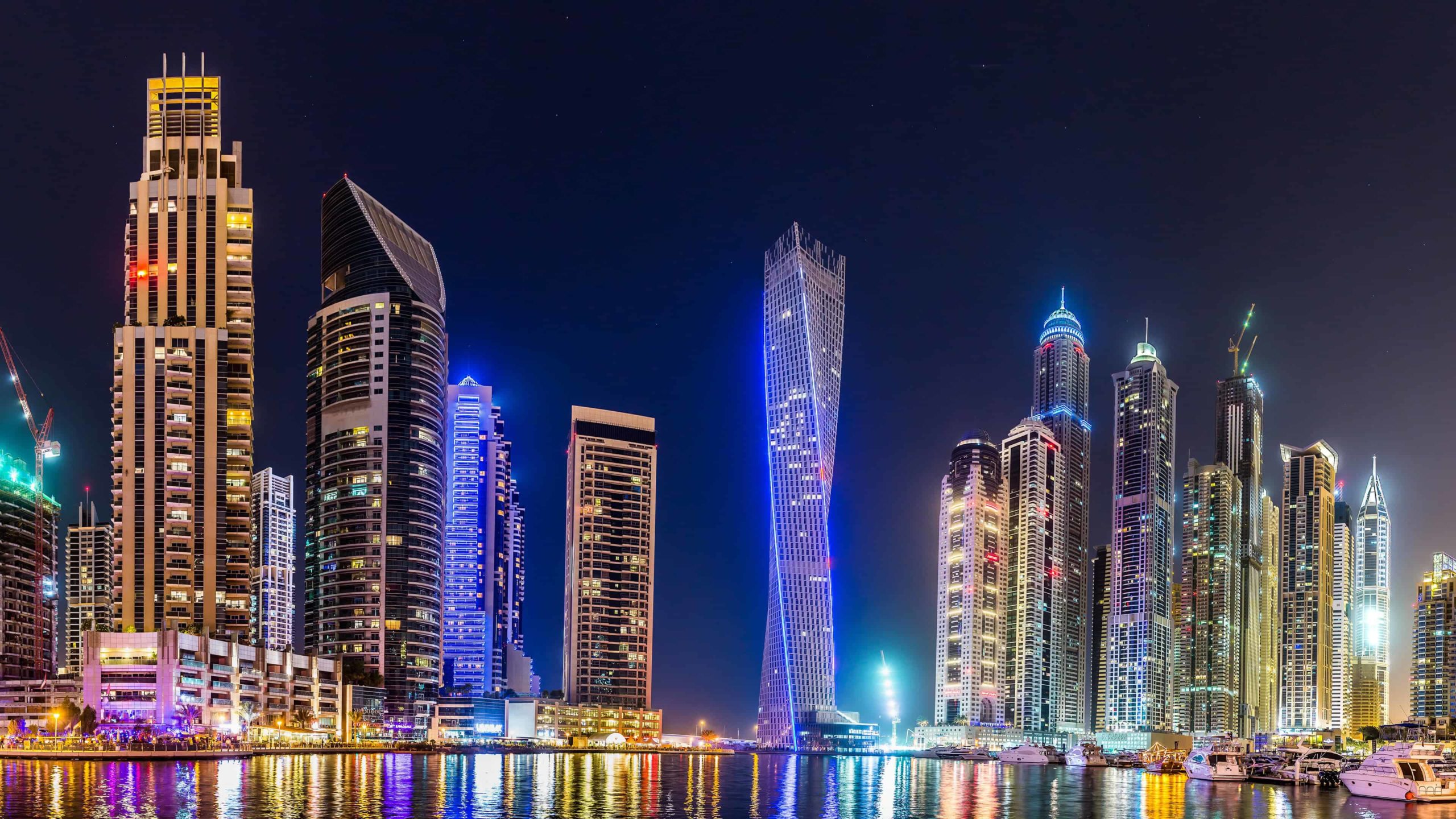 Ce poti face cand ai o mica escala in Dubai? – Sintrips